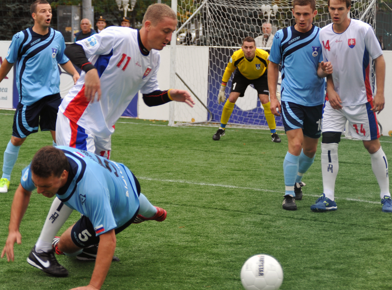 TV Chance For UK Minifootballer's | EMF